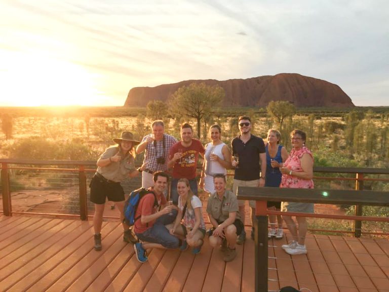 Uluru Packing List of Central Australia - SEIT Tours